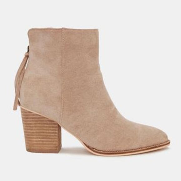 BEAST FASHION | Shoes | Nwt Beast Fashion Taupe Suede Pointy Toe Ankle ...